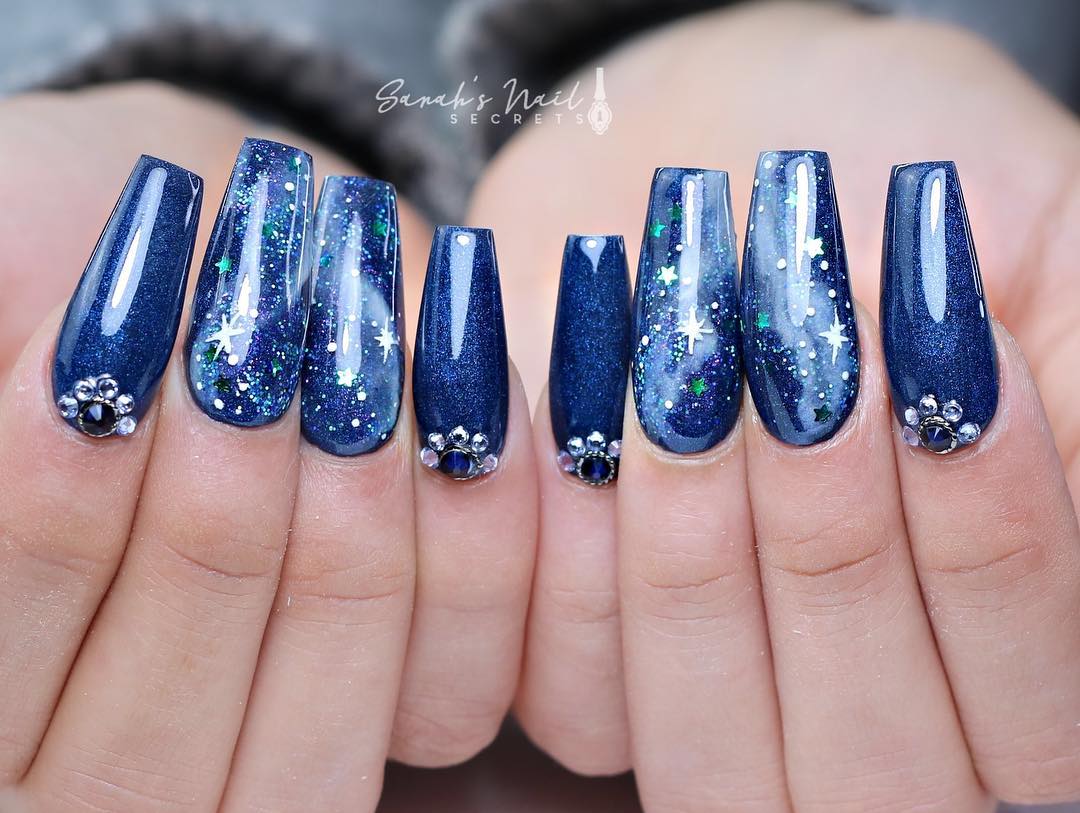 20 Blue Nail Ideas to Amp Up Your Style: Edgy and Vibrant - 160grams