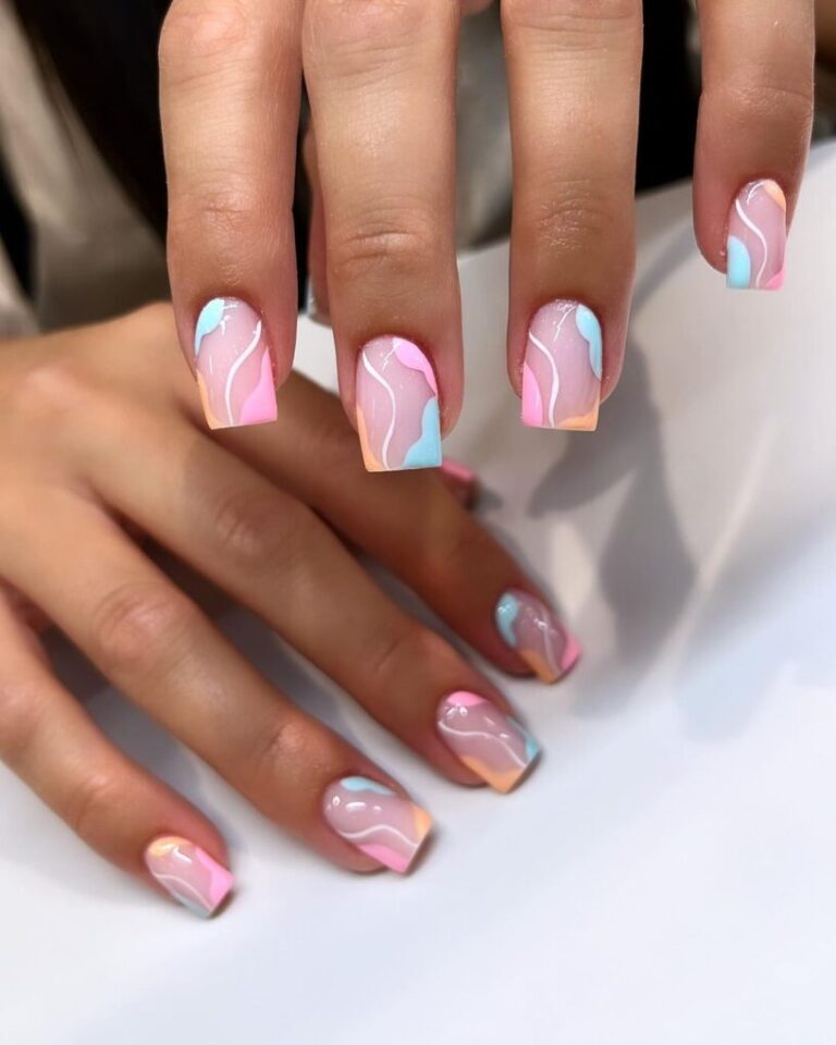 20 Short Nail Art Inspiration for Petite Nails: Sweet and Stylish ...