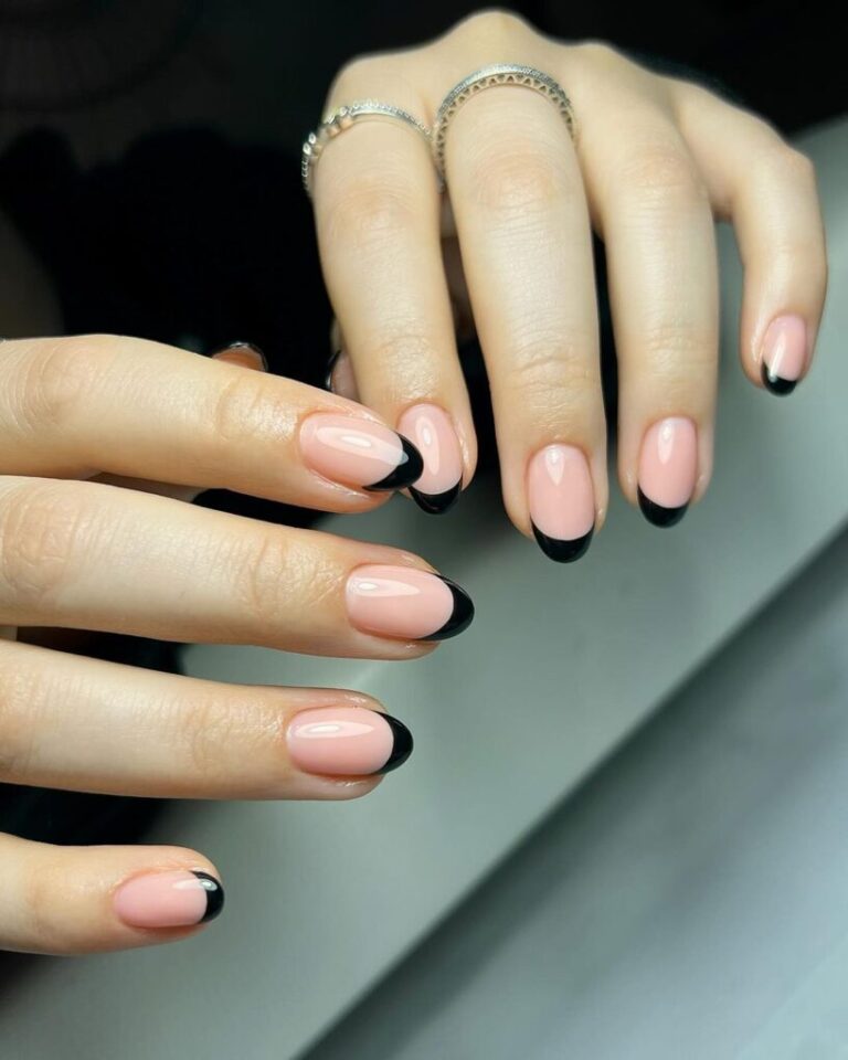 60 Gel Nail Ideas You'll Love: Dive into Glam - 160grams