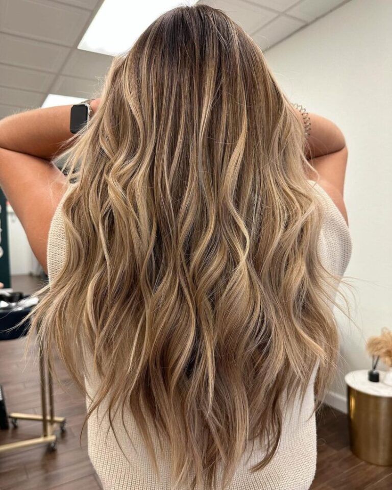 31 Long Hairstyles That Scream Luxury and Glamour: Luscious Lengths ...