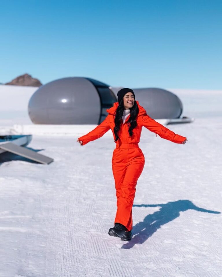 20 Unique Winter Outfits to Make a Statement: Snowstorm Style - 160grams