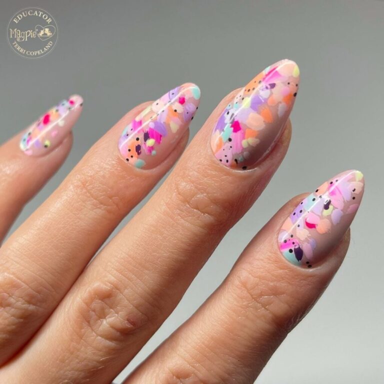 22 Almond Nail Ideas for Every Personality: From Classic to Creative ...