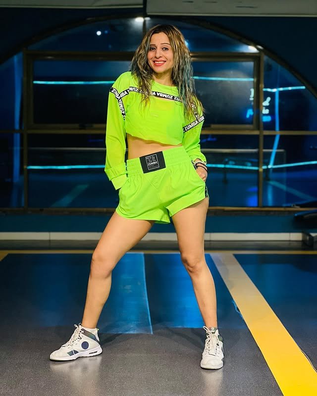 20 Zumba Outfit Inspo That Brings the Energy: Look Good, Move Better ...